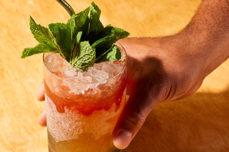 Easy Air Mail Cocktail Recipe With Ingredients And Top Tips Dans